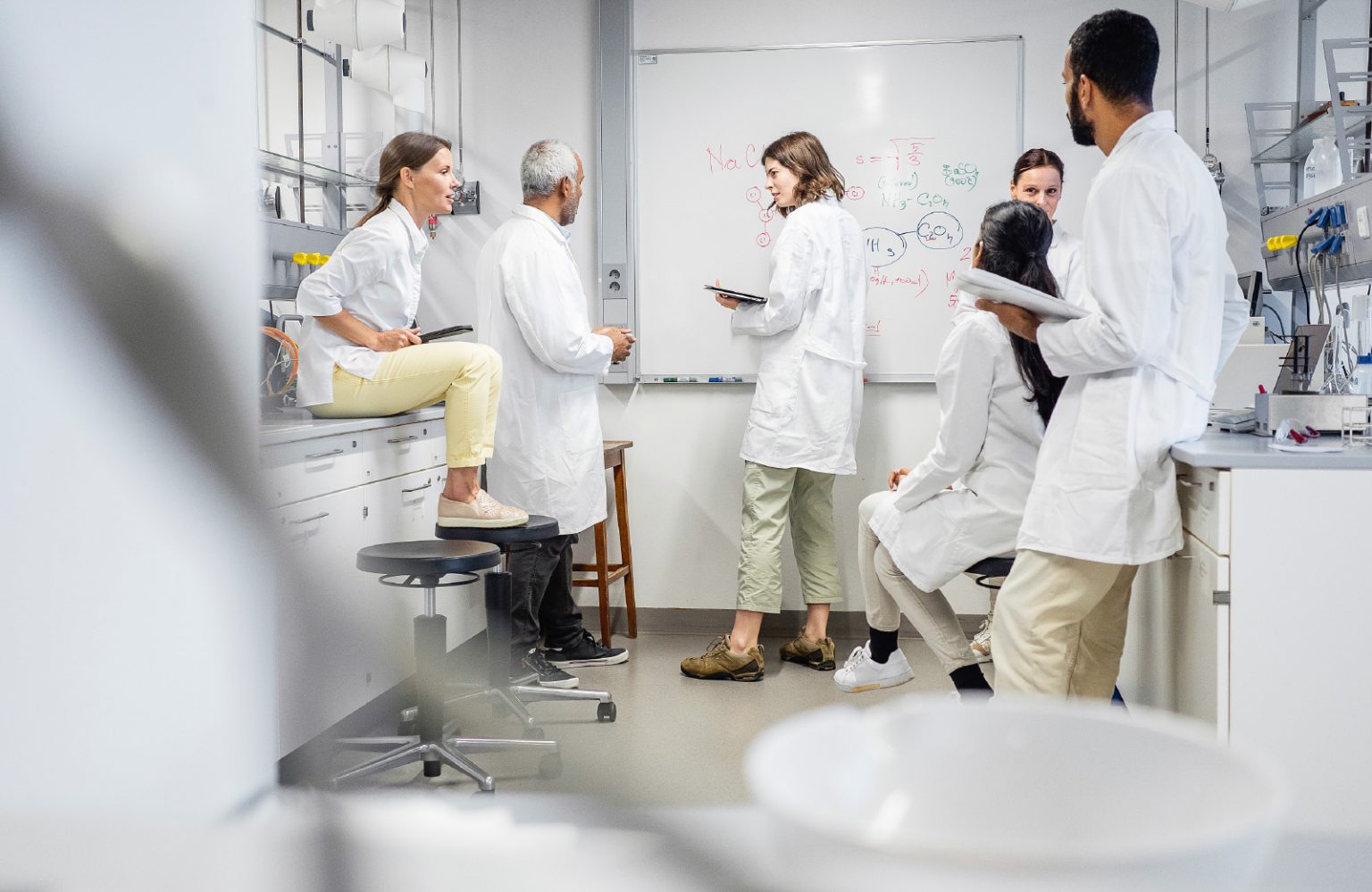 Wafer Manufacturer Planoptik For Precise Glass Wafers